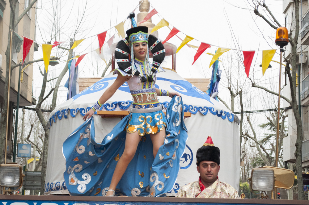 Domingo de Piñata: El Burleta repite dorado arlequín | MiCiudadReal.es