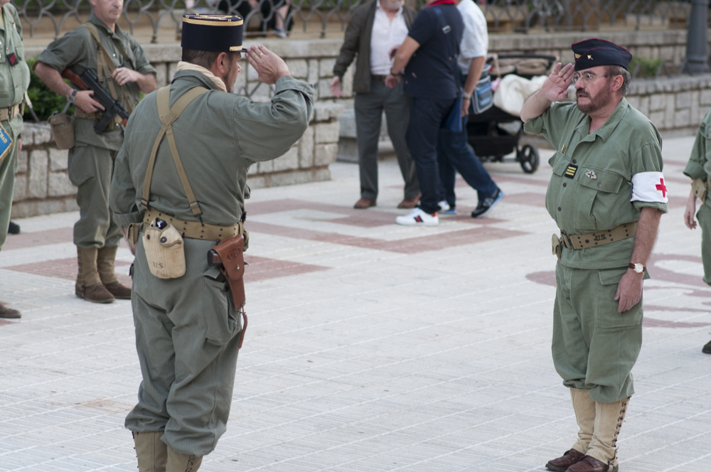 Recreación de la liberación de París y Homenaje de la Nueve a Pablo ...