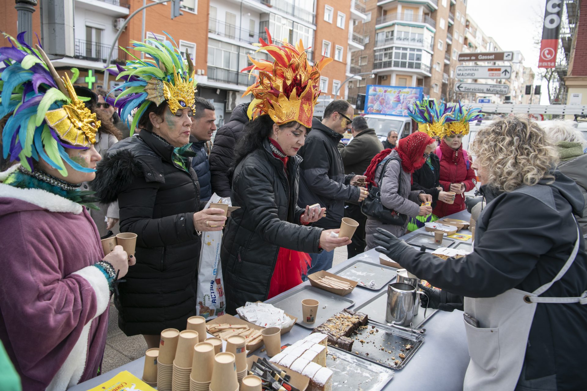 La fantasía ‘Wonderland’ de El Burleta se alza con el Arlequín de oro ...