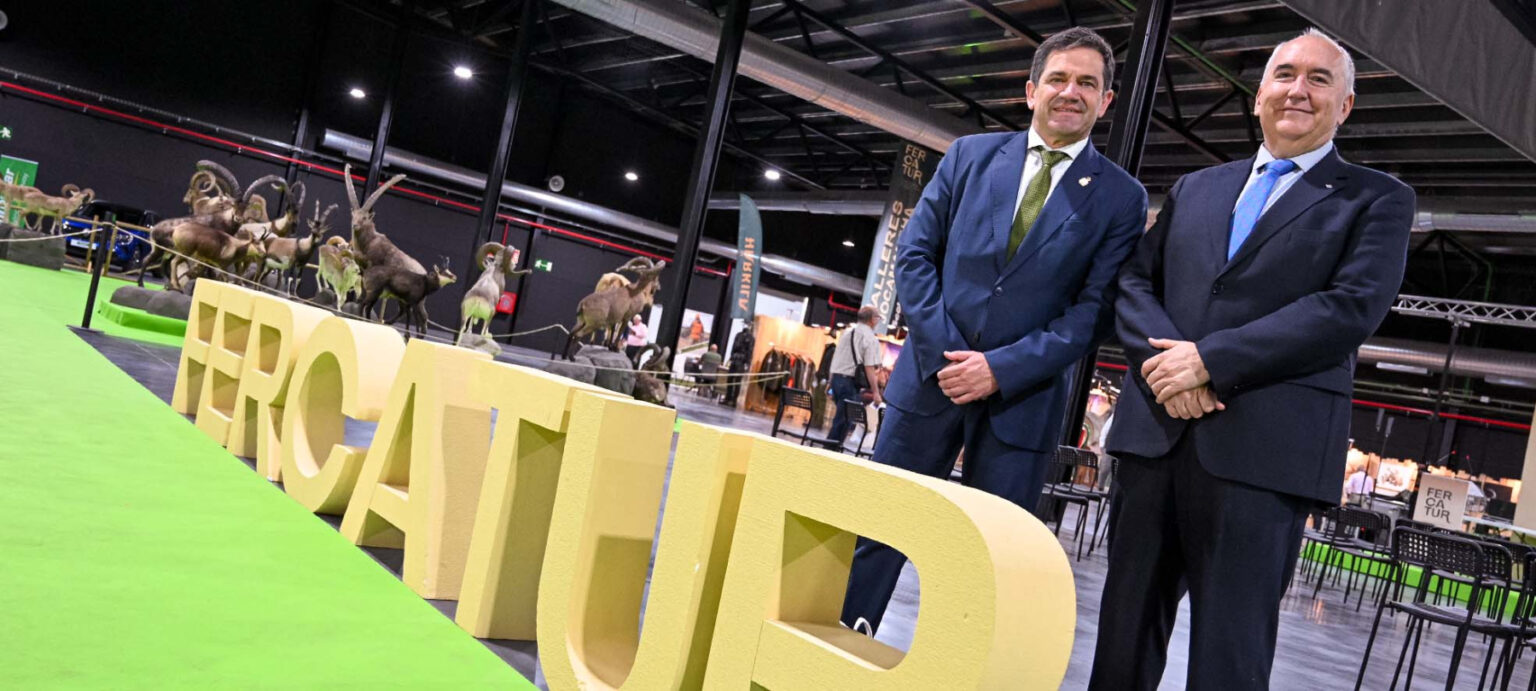 Miguel Ángel Valverde pone en valor la caza como motor económico ...